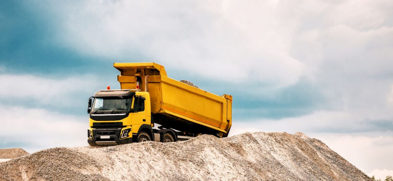 Guide pratique du transport par camion-benne | Evolutrans